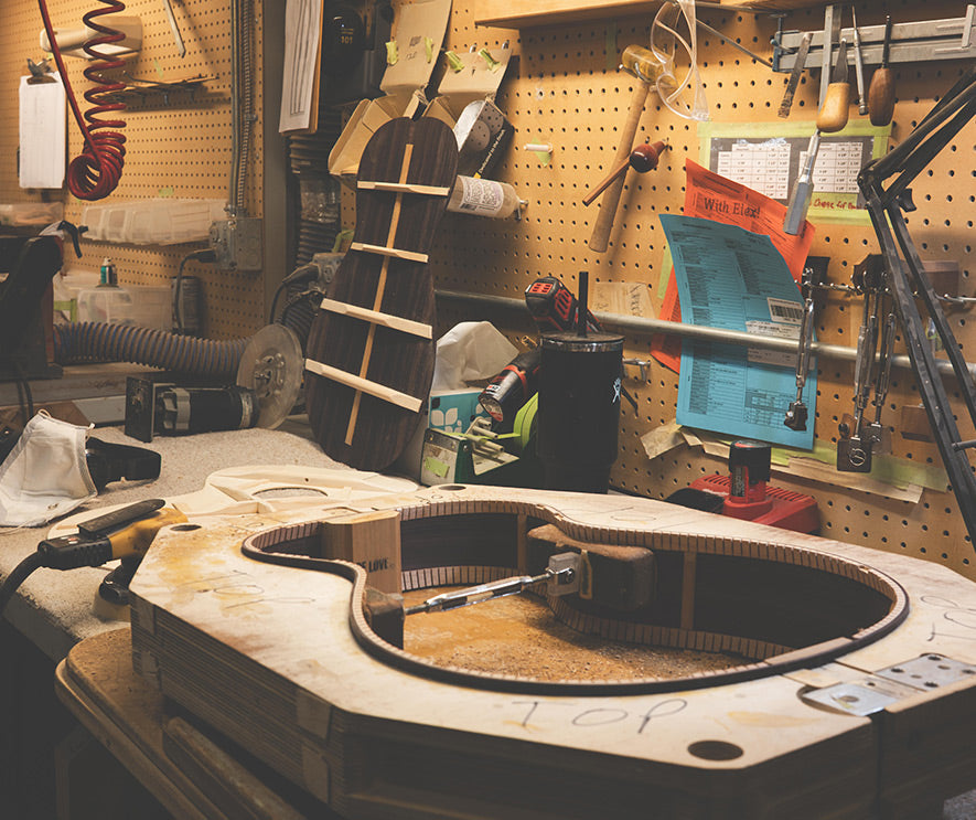 About Us – Breedlove Guitars